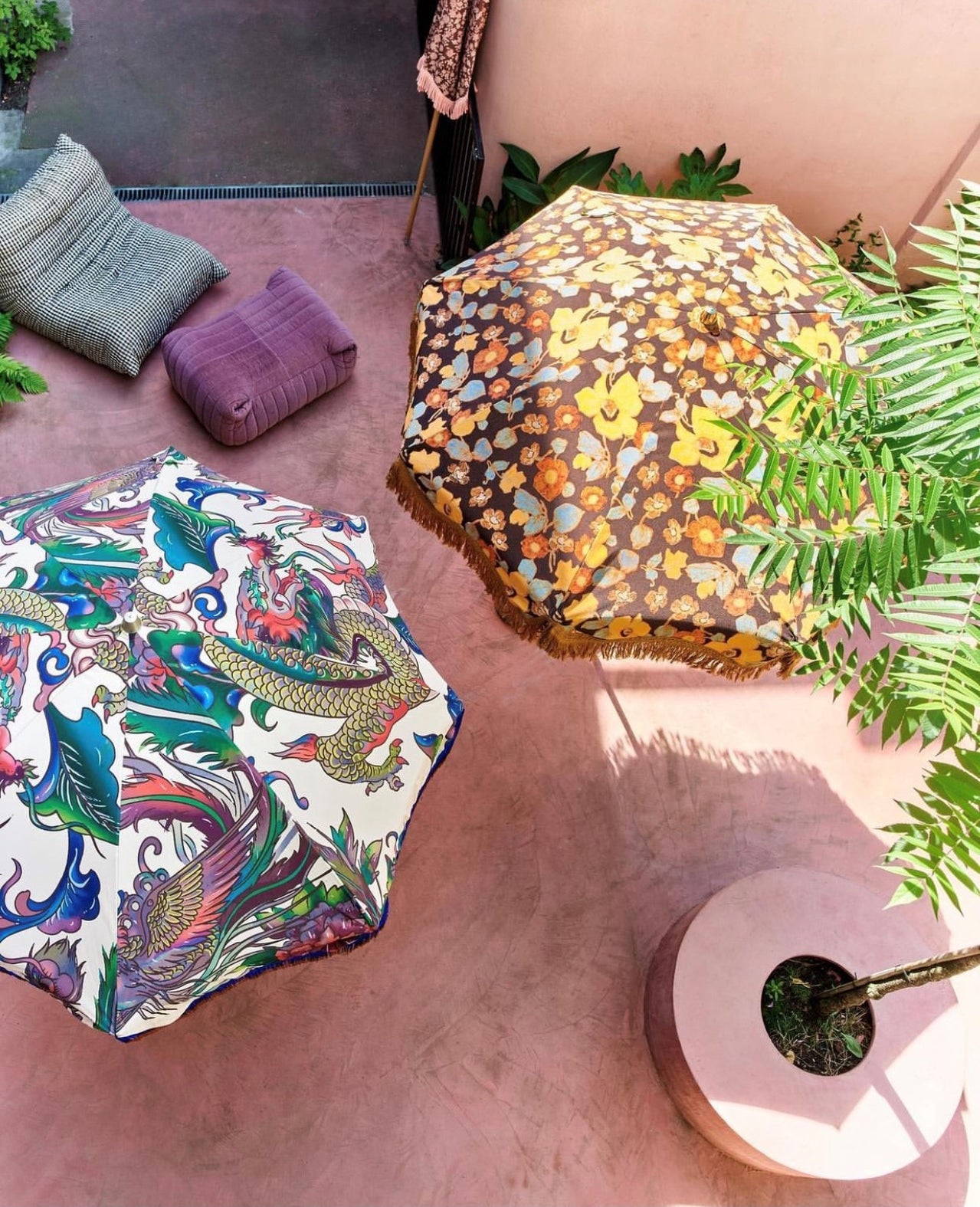 HKliving USA MOU5013 patio & beach parasol dragon fabric ombre fringes ...